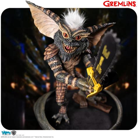 Gremlins Stripe With Chainsaw 1 2 Scale Statue