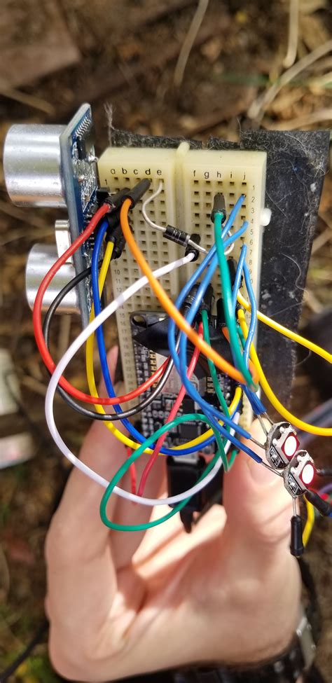 reactive sub 10 arduino christmas lights