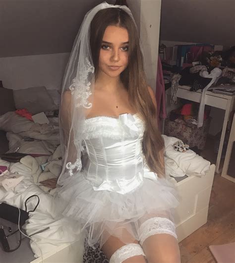 Bride Bringbackboone