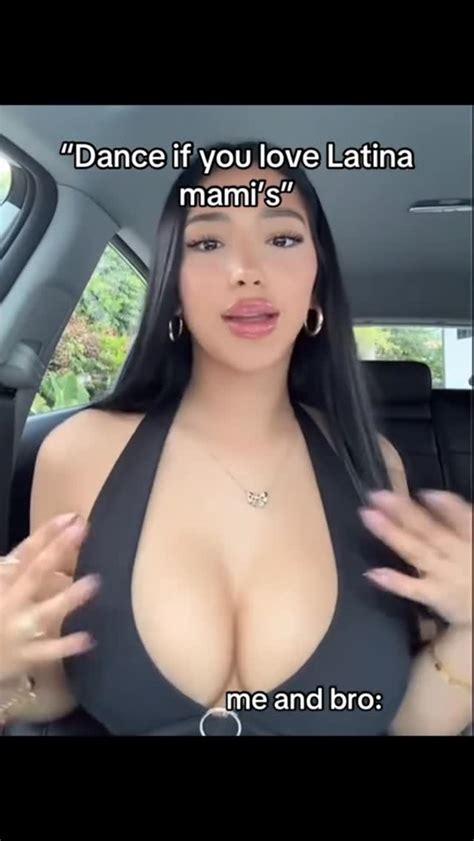 Latina Pfp
