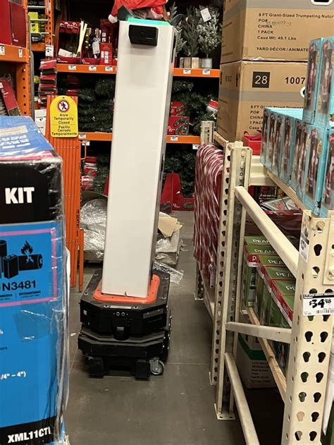 Poor Zi0pers Just Hasnt Been The Same Ever Since That Customer Pushed Him Over And Stomped On