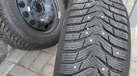 Advantages and disadvantages of winter studded tires Kumho Wintercraft ...