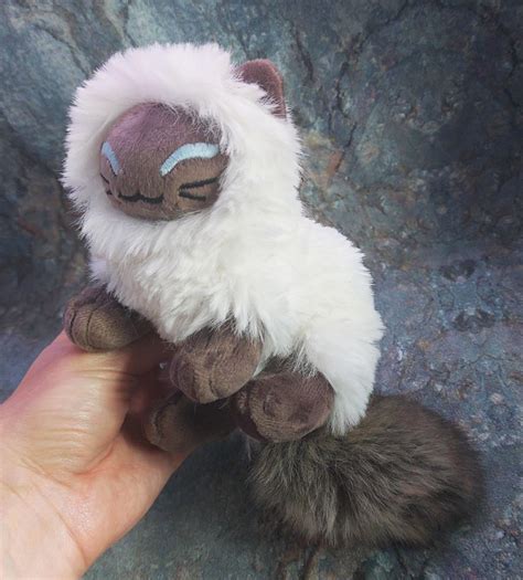Mewkin Fluffy White Chocolate Point Ragdoll ~ Fluffy Stuffed Cat