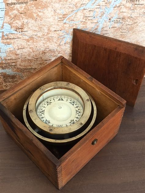 Co24 Sestrel Box Compass