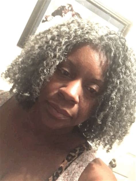Pin By Gemeya Abel On Gorgeous Gray Hair Gorgeous Gray Hair Natural Gray Hair Beauty Hacks
