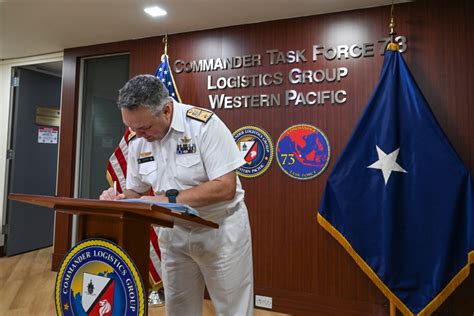 Dvids Images Commodore Maritime Component Commander New Zealand Defence Force Visits