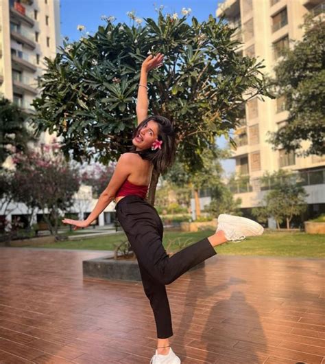 Pankti Shah Instagram Star Age Biography Boyfriend Hometown