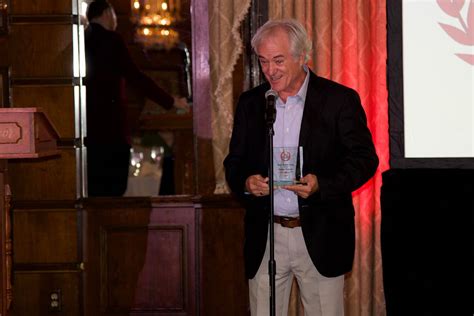 Wyoming Musician Rezac Keeps Humming Along Bay To Bay News