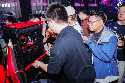 潮酷燃爆蜀地 英雄汇聚玩家国度！rog day 2023暨英特尔新品玩家体验会成功举行 快科技 科技改变未来