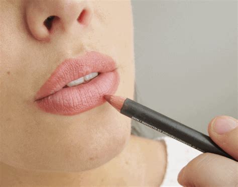 Revisiting A Classic Mac Spice Lipliner Girl Loves Gloss