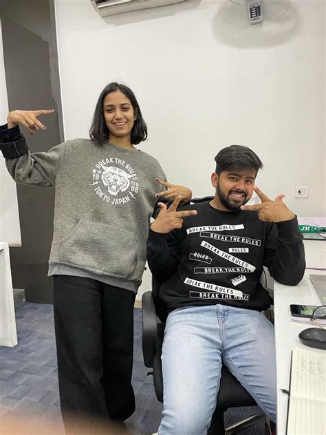 Krishna Rathore On Linkedin Linkedin Intern Marketing Creativedesign Graphicdesign…