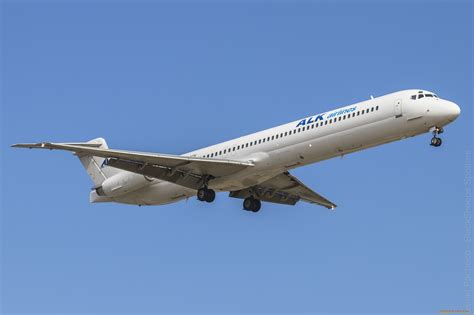 Обои Mcdonnell Douglas Md 82 Авиация Пассажирские самолёты обои для рабочего стола фотографии