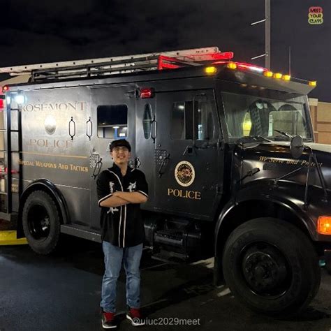 Uiuc Class Of 2029 University Of Illinois Urbana Champaign 29 Hello