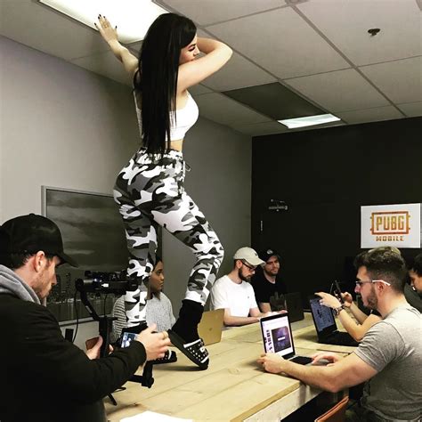 Sssniperwolf