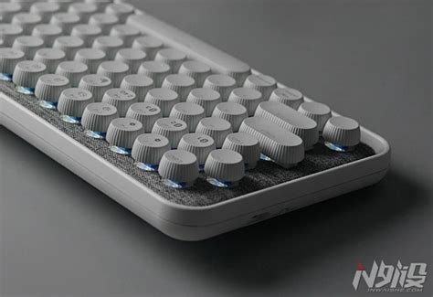 万物皆可布面化 雷柏ralemo Pre 5三模无线机械键盘图赏 花瓣网