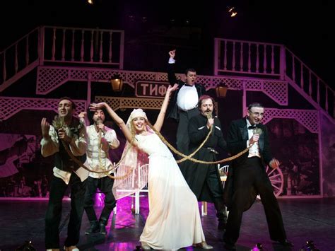 გულში რეკენ ზარები როგორც საზანდარები ვასო აბაშიძის სახელობის ახალი თეატრი Vaso Abashidze