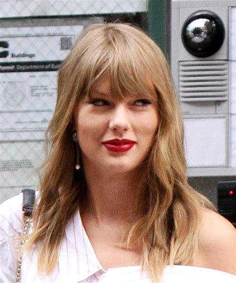 Taylor Swift Long Hair With Bangs