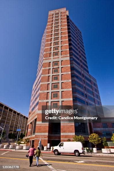 Edward R Roybal Federal Building And Courthouse 255 E Temple News