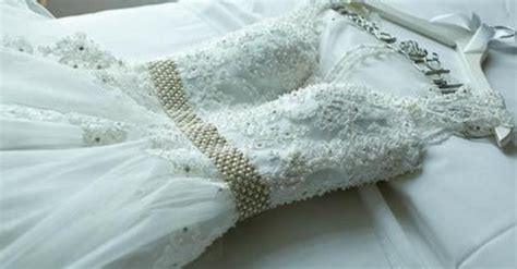 Пиех чай в кухнята с дъщеря ми и снаха ми когато дъщеря ми реши да отиде в друга стая