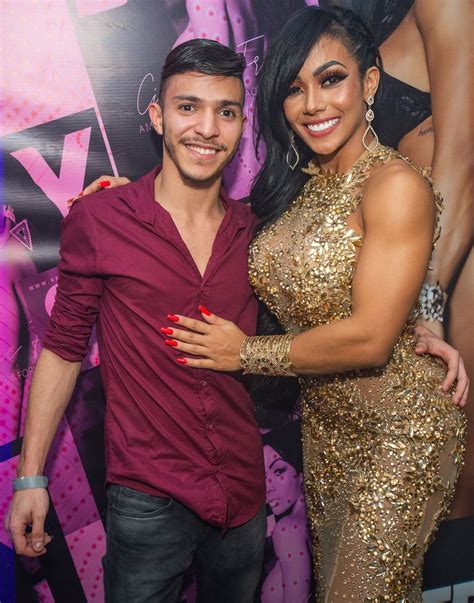 Imagem Em Foco Festa Lançamento Da Revista Sexy Mês De Junho Capa