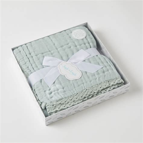 Double Muslin Blanket In T Box 2 Colours Trapt