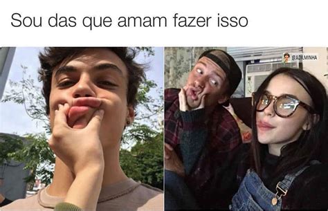 Quando Você Está Tomando Banho Sua Mãe Avisa Que Está Chegando E Você Não Lavou A Louça Que Ela