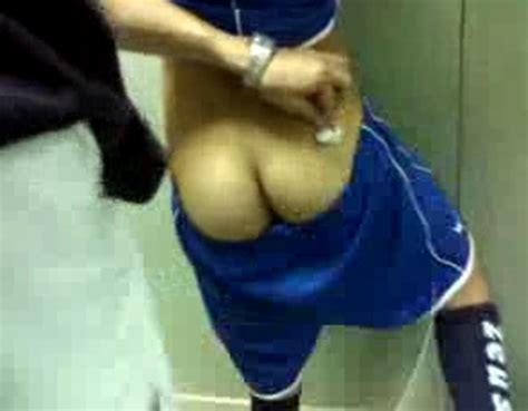 The Sporty Guy Is Afraid Of The Injection