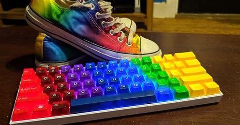 My First Born White Anne Pro With Wasd Custom Color Keys Worn Out Converse To Match Imgur