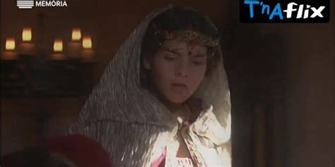 Ana Moreira Breasts Scene In Pedro E Ines Tnaflix Com