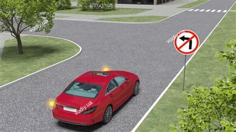 Чи дозволено Вам виконати розворот на зображеному перехресті1️⃣ Дозв…