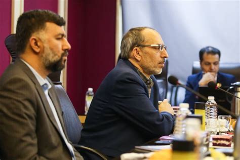 نشست فناوری، پژوهش و اقتصاد دانش بنیان دریایی برگزار شد عکس