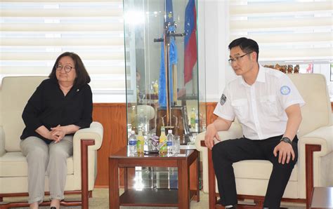 “Холт интернэйшнл” хүүхдийн төлөө олон улсын байгууллагаар зуучлуулан АНУ ын иргэн гэр бүлд