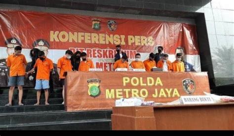 Mengenal Aturan Main Dan Peran Top Bottom Dan Vers Di Pesta Seks Gay