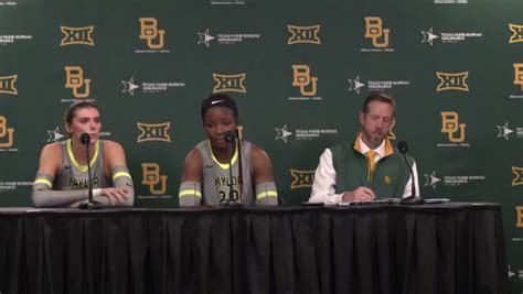 Baylor Volleyball Draws Crowd And Secures Home Opening Victory Baylor Lariat Tv News Free