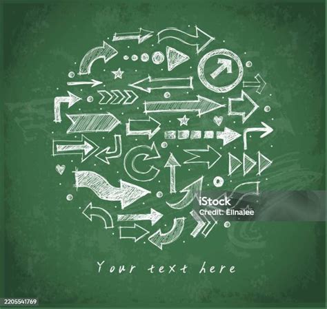 손으로 그린 낙서 스케치 화살표는 칠판 배경에 원형 패턴으로 배열되어 있습니다 0명에 대한 스톡 벡터 아트 및 기타 이미지 0명 가정 생활 개체 그룹 Istock