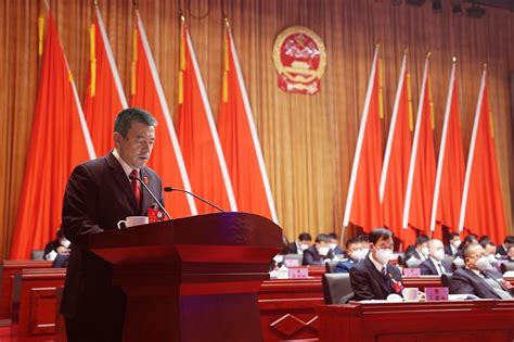 围场满族蒙古族自治县人民政府 工作动态 宋一民代院长向自治县第八届人民代表大会第三次会议作法院工作报告