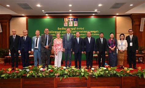 អ្នកជំនាញក្នុងវិស័យសុខាភិបាលមកពី១៩ប្រទេសចូលរួមក្នុងទិវាវិទ្យាសាស្រ្តឆ្នាំ២០២៤នៅកម្ពុជា សុីសុីថាមស៍