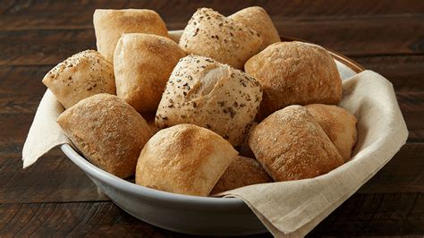 Assorted Dinner Rolls 214815 Tribeca Oven