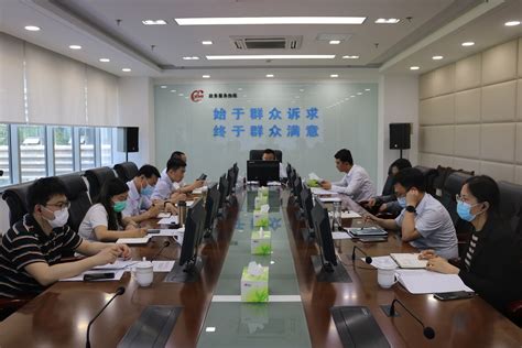济宁市人民政府 热线工作 5月6日市自然资源和规划局局长王庆峰接听政务服务便民热线