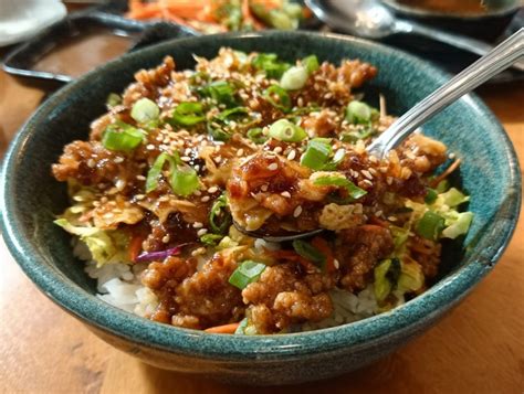 Unbelievable 30 Minute Crispy Cabbage Egg Roll Bowl Mealona