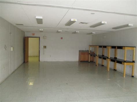 84×60 7 Plex Classroom Trailer Acer Trailer