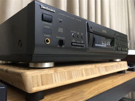 Vând Cd Player Technics SL PS D audioweb