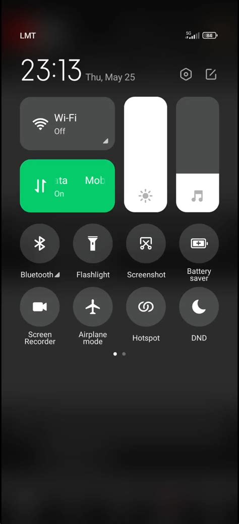 my mobile data keeps disconnecting after installing may 2023 security