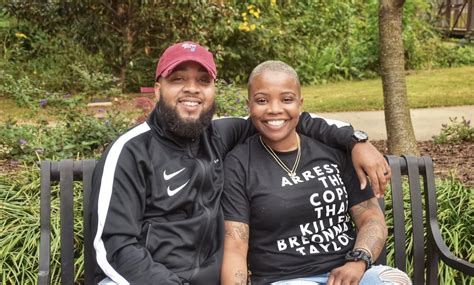 Viral Sensation Ray Singleton Announces Death Of Wife Roslyn To Brain