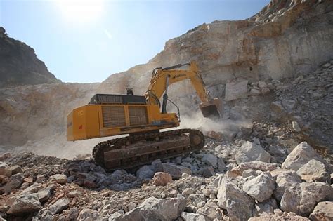 Гусеничный экскаватор Liugong Clg 970e купить по цене от производителя