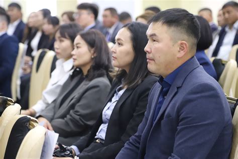 НУТГИЙН УДИРДЛАГЫН БАЙГУУЛЛАГЫН АЛБАН ХААГЧДЫГ ЧАДАВХЖУУЛАХ СУРГАЛТ УВС АЙМАГТ БОЛЖ БАЙНА