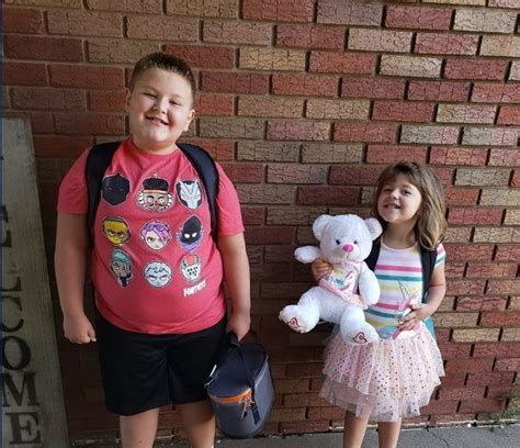 Galerie Matka Měla Sex S Pitbulem A Pak Oběsila Své Dvě Děti †4 A †8 Hrozí Jí Trest Smrti