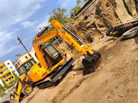 Jcb Js 81 Excavator Rental Service In Pune At ₹ 12000 Day In Pune Id 2853924537591