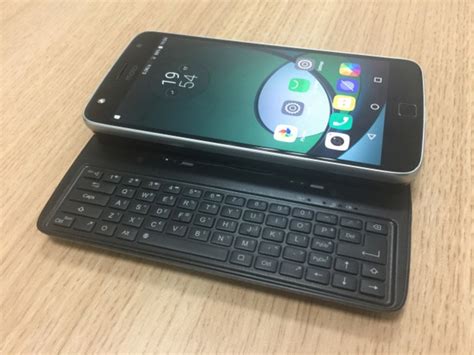 Moto Z Slider Keyboard Moto Mod Cancelled Gizmochina