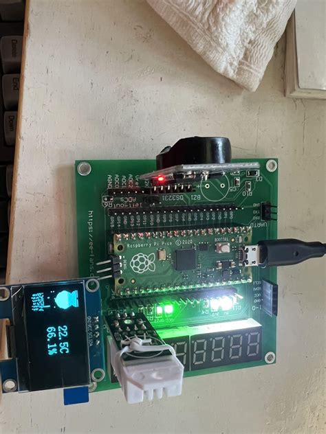 Raspberry Pi Pico With Dht22 And 13inch Oled12864 C Rraspberrypipico